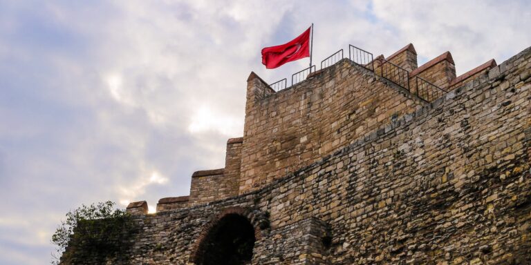 Istanbul City Walls: Self-Guided Walking Tour + Detailed Map