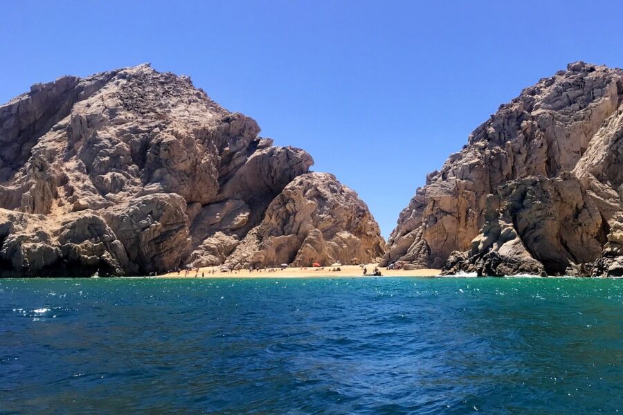 5 Fun Ways to Visit the Arch of Cabo San Lucas